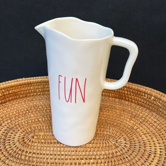 Rae Dunn | Dining | Rae Dunn Artisan Magenta 9 Tall Fun Melamine ...